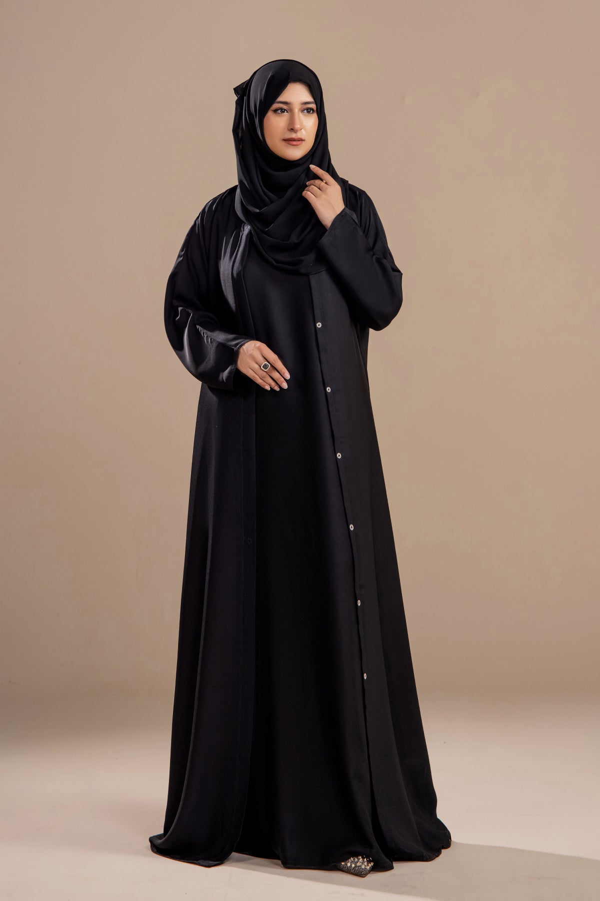 Black Front Open Abaya - Elegant Islamic Wear